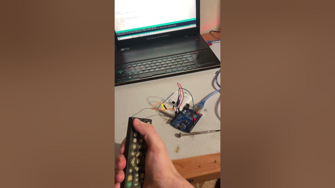 Arduino IR led control - YouTube