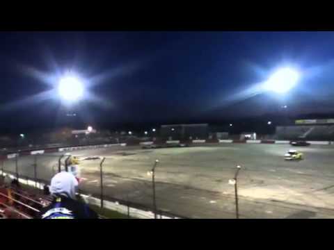 Roadrunner race at speedrome - YouTube