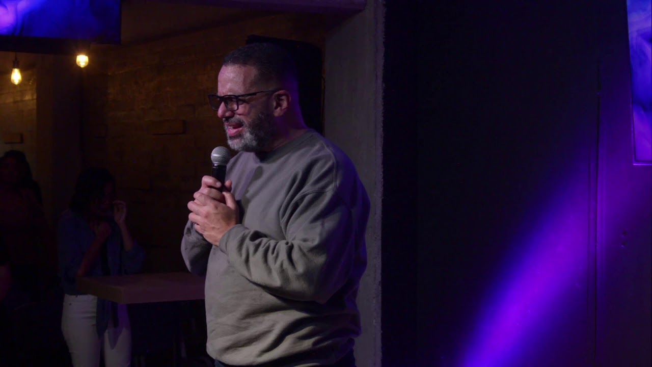 En vivo | Legacy| Deja de quejarte| Philippe Almeida - YouTube