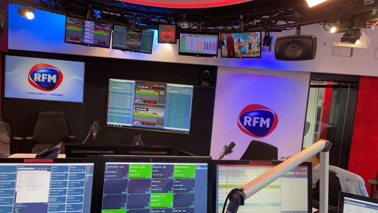 En direct du studio radio RFM - YouTube