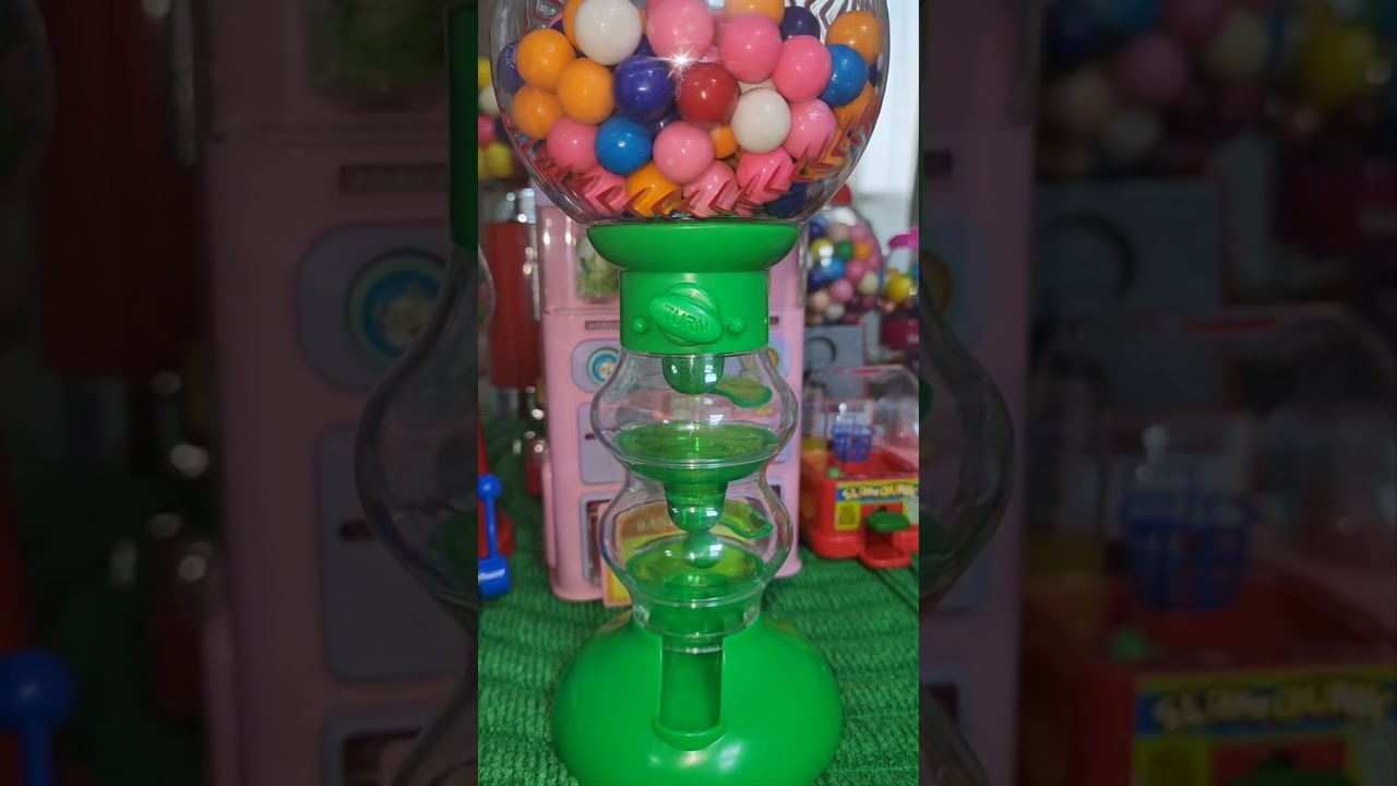 NEW BASEBALL GUMBALL MACHINE - YouTube