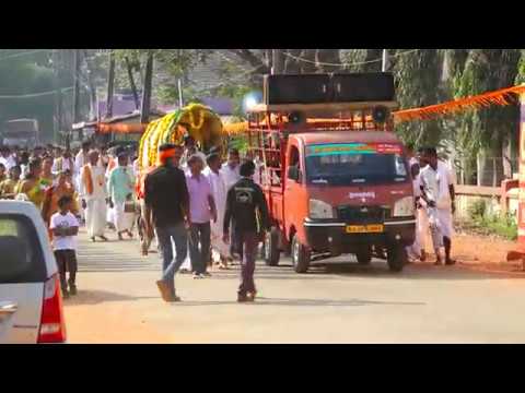 Sri Mahasati Amma Temple, Byndoor Bhajana Kammata Procession - YouTube
