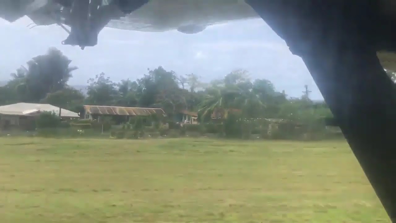 de Havilland DHC-6 Twin Otter landing Fagali'i Airport Apia Samoa - YouTube