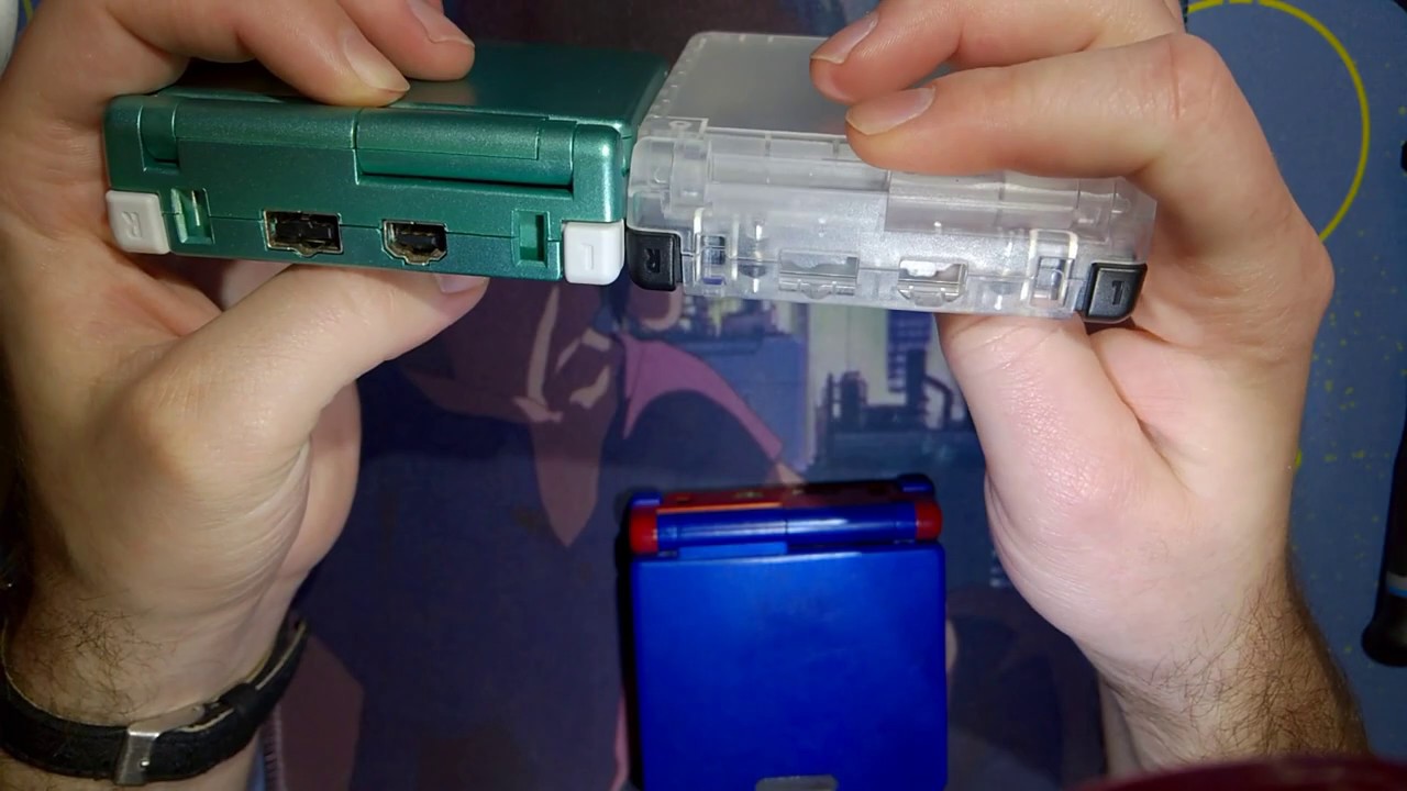 Reshelling one of my GBA SP consoles with a new transparent shell - YouTube