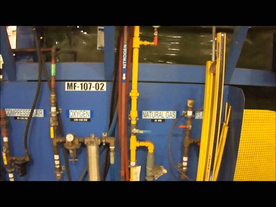 MESSER MG TITAN PLASMA CUTTER - YouTube