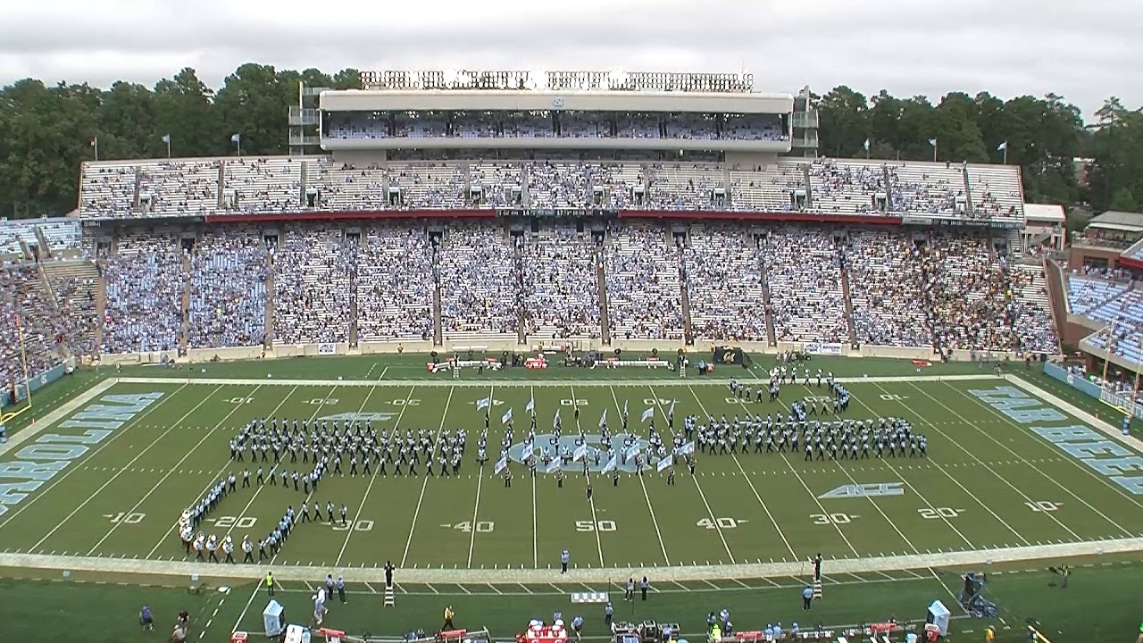 UNC Marching Tar Heels Script "Carolina" Show vs. Cal 2017 - YouTube