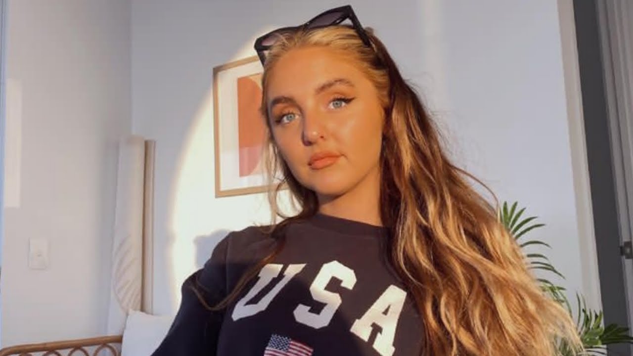 Sarah Betts | Attractive Model | Biography | Wiki Curvy Plus size ...