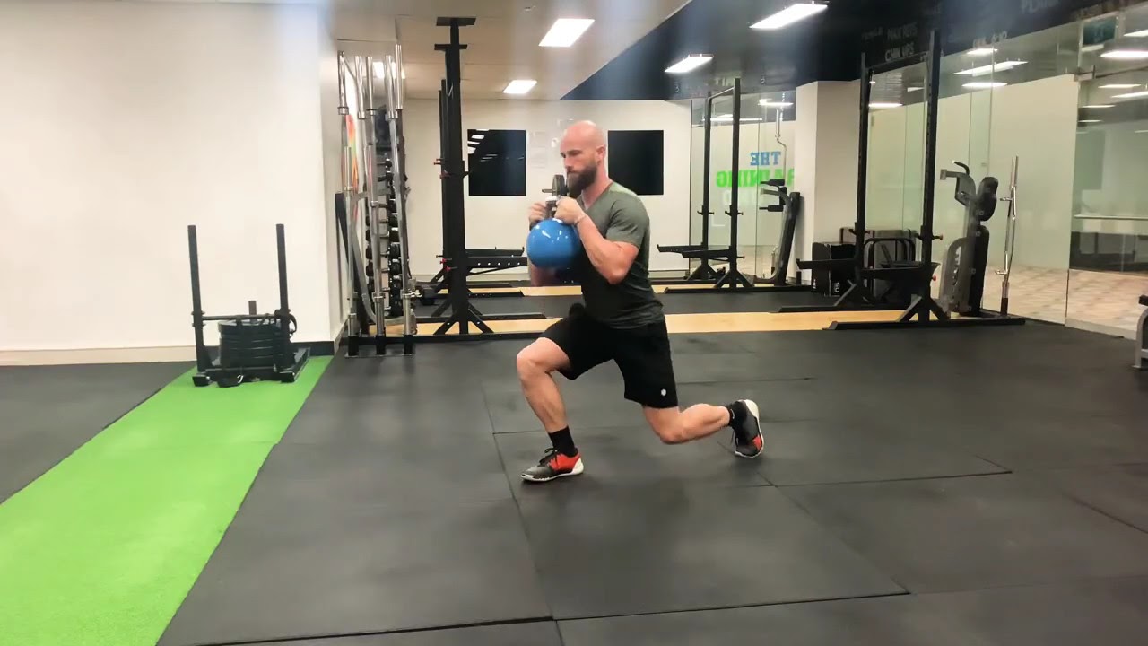 KETTLEBELL STEP-BACK LUNGES JOSH AVISON - YouTube