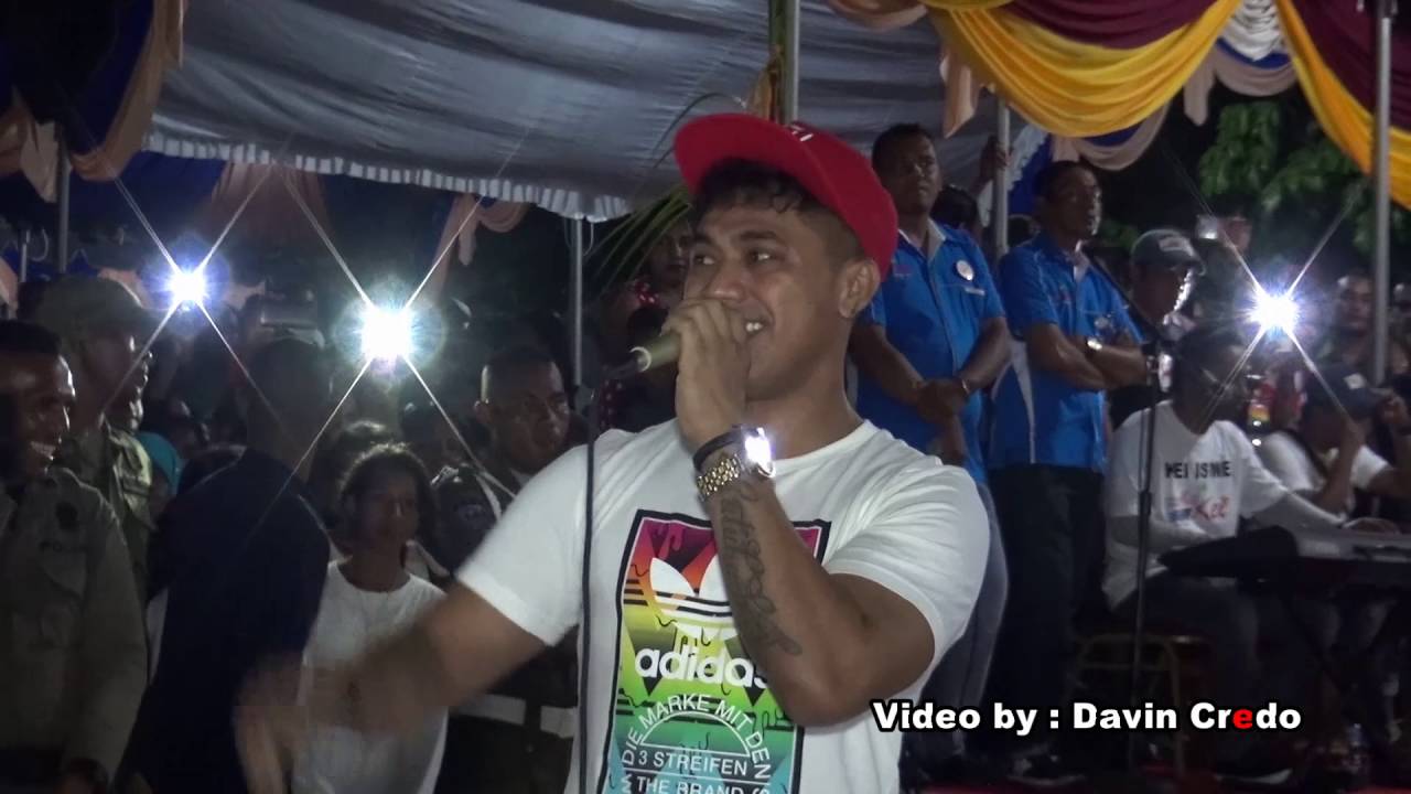 DODIE LATUHARHARY - DINGIN | LIVE FESTIVAL PESONA METI KEI | NGUR BLOAT ...