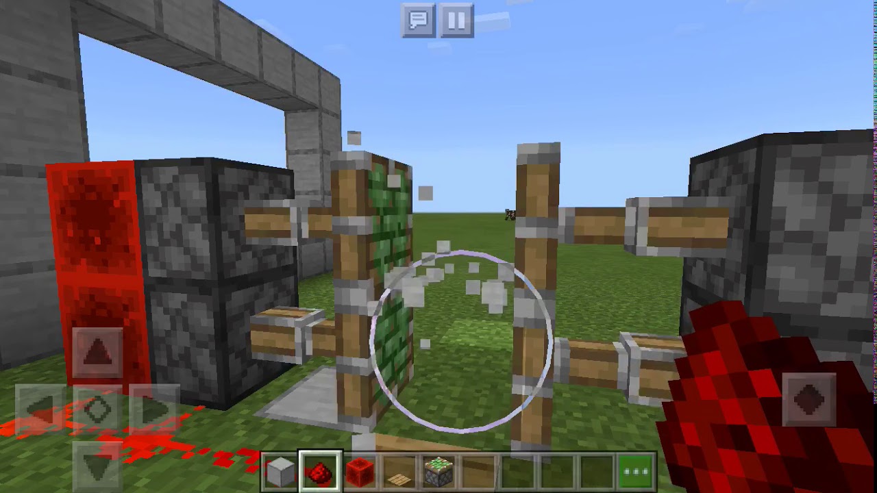Red stone door fail - YouTube