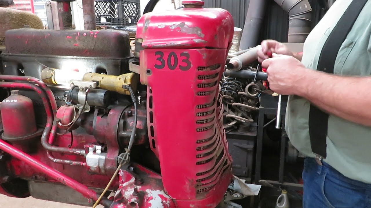 Farmall super a grill repair - YouTube