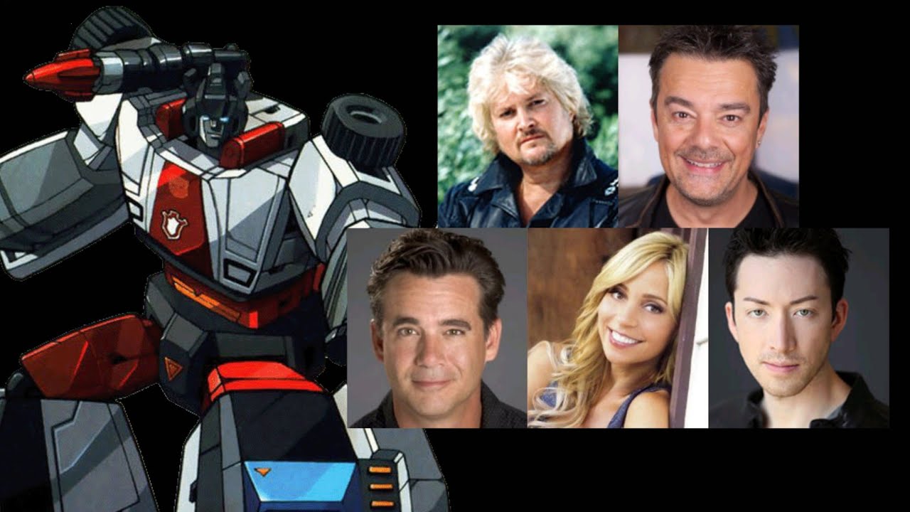 Comparing the Voices - Red Alert - YouTube