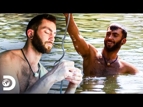 Dan enfrenta o desafio sozinho e consegue superá-lo | Largados e Pelados | Discovery Brasil