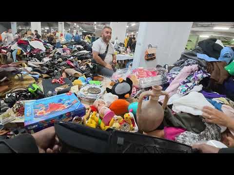 Kadıköy Bit Pazarı: Kimsenin Bilmediği O Tezgah!