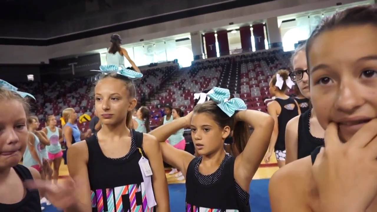 Cheer Camp Vlog Day 2 - YouTube