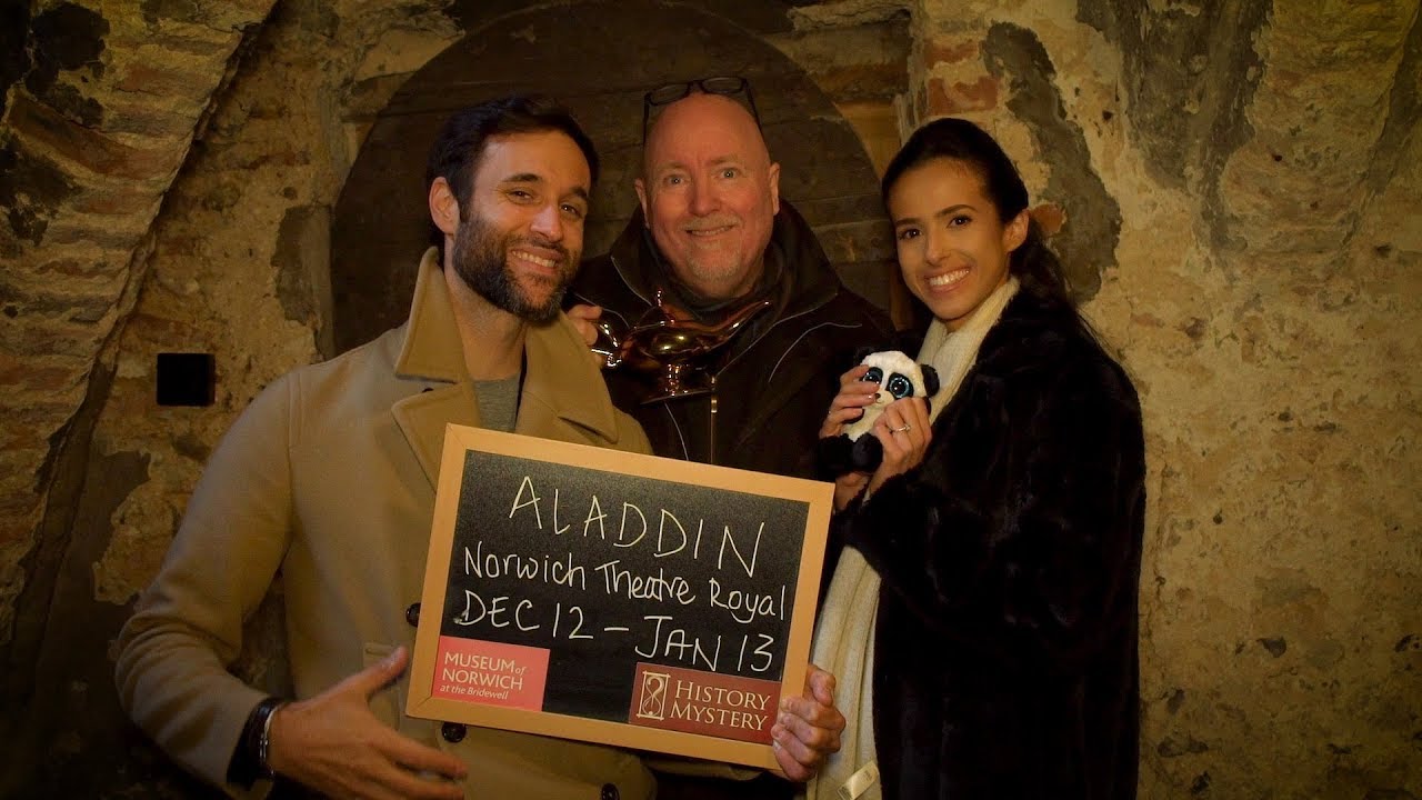 Aladdin | Escape Room! - YouTube
