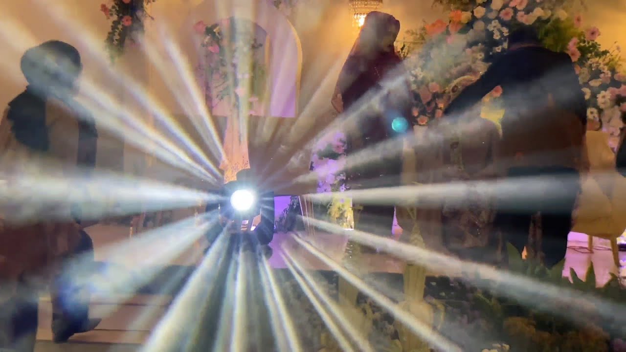 wedding dengan efek lighting pada dekorasi pernikahan (file mentah ...