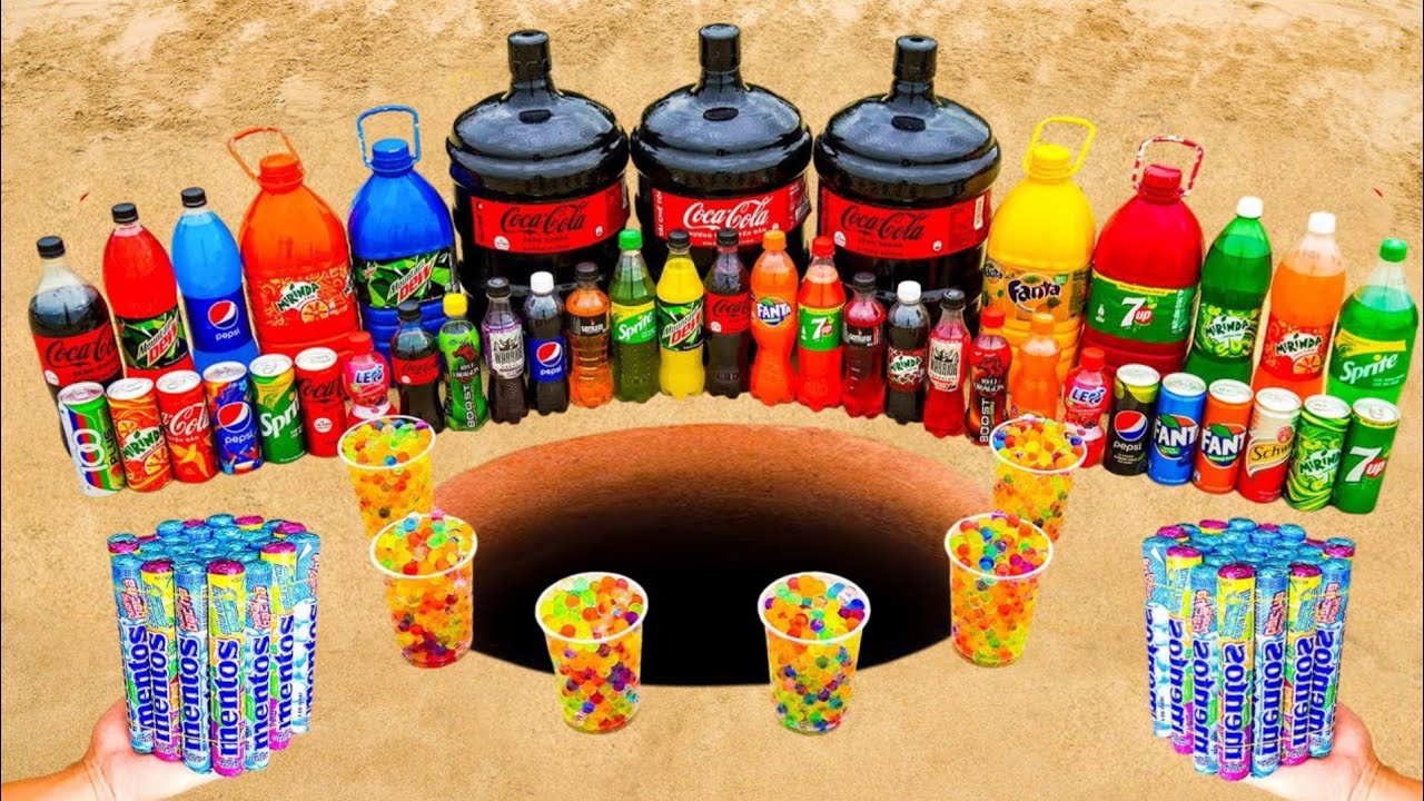 Big Rocket Of Coca Cola Bottles, Fanta, Chupa Chups, Sprite, Mirinda Vs ...