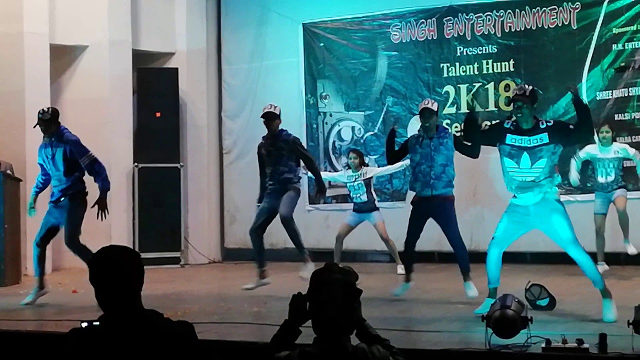 Precious Crew Group Perfomance - YouTube
