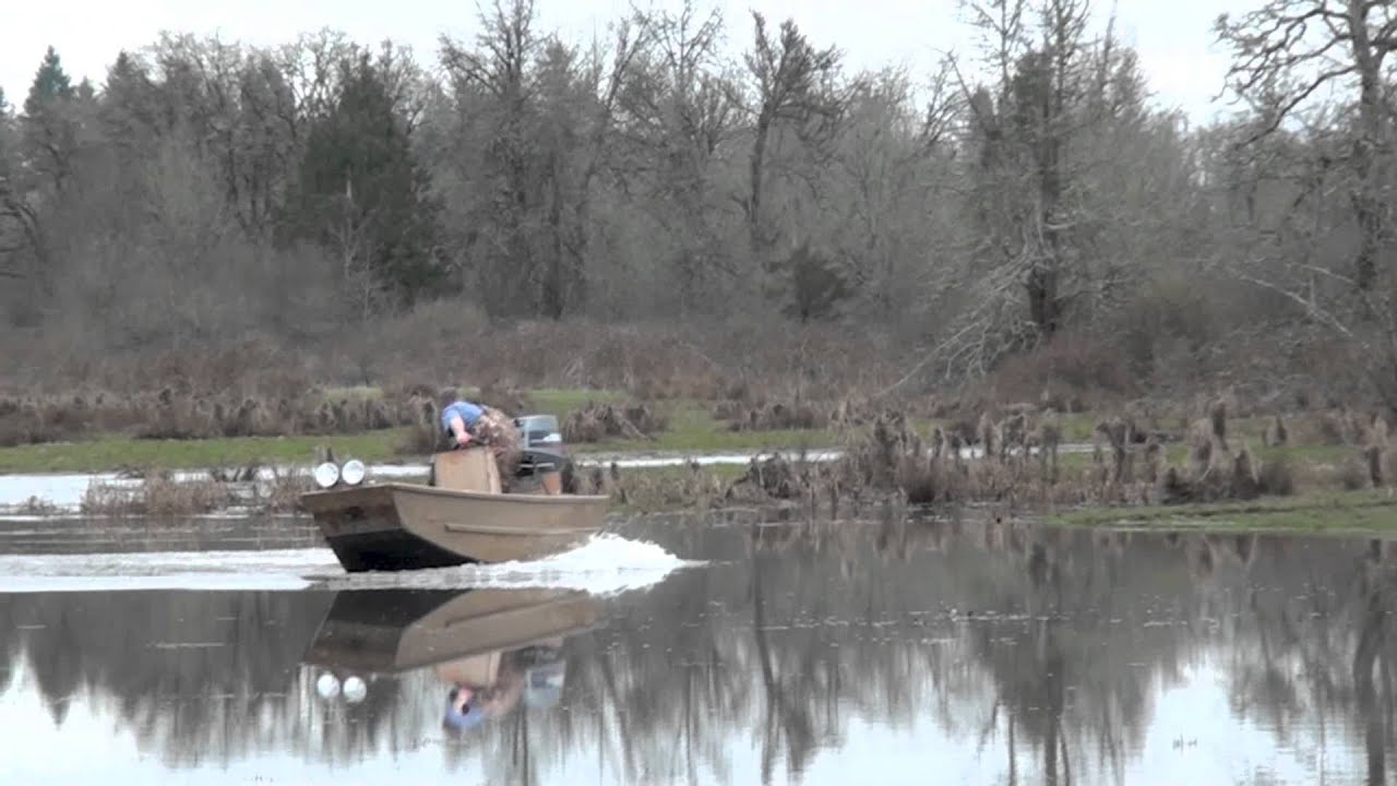 Custom GF-16 Jet Boat - YouTube