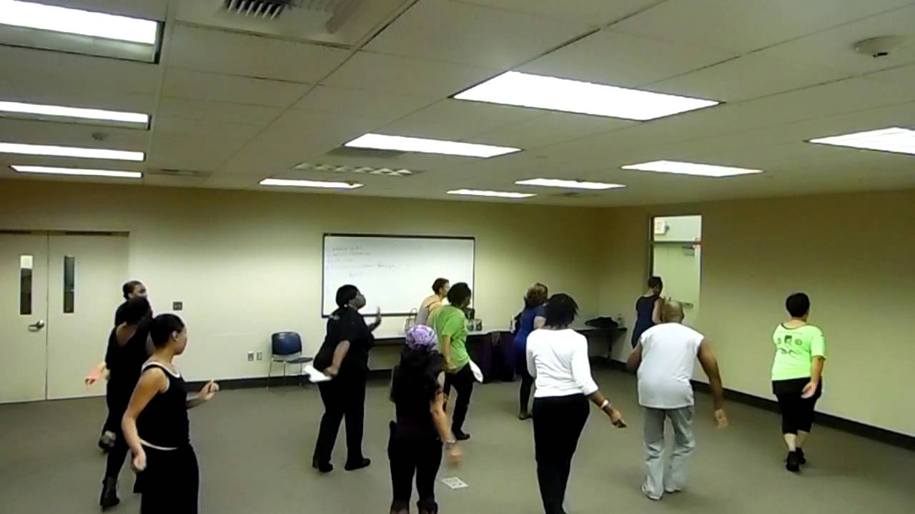 No Sweat Line Dance / SAAR Productions Line Dance Family - YouTube