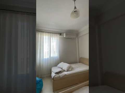 Ege de mavi ve yeşilin buluştuğu yerde Satılık site içi daire denize yakın eşyalı geniş
