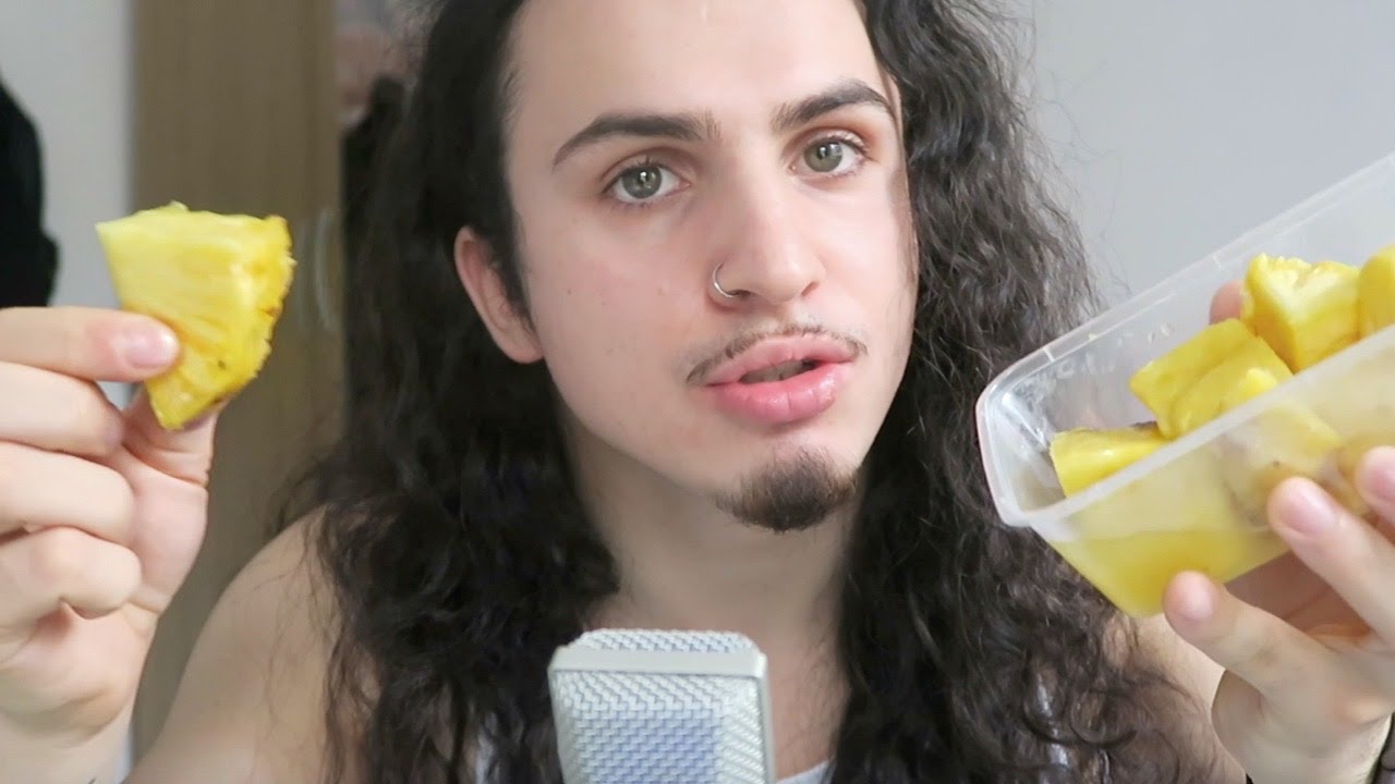ASMR Eating Juicy Pineapple | Crunchy and Chewy Texture Sounds - YouTube