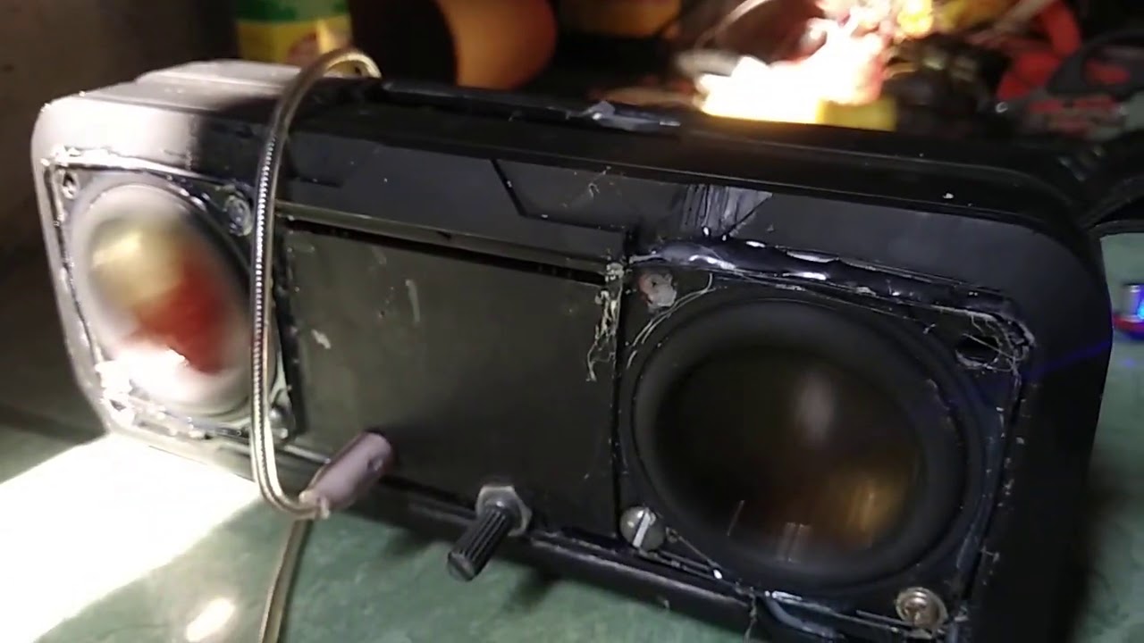 Speaker real stereo - YouTube