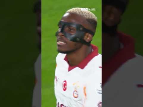 Victor Osimhen'in üst direkten dönen şutu #shorts