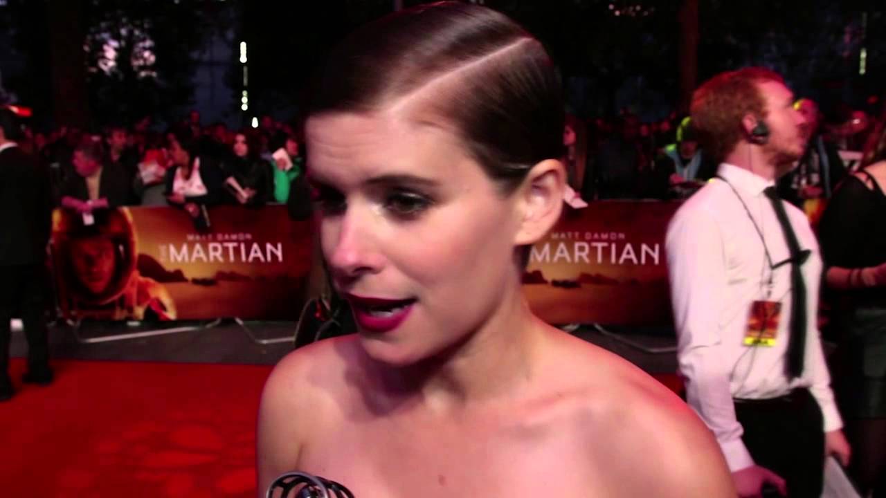 Kate Mara is scared of going into space IRL I SMG Celeb - YouTube