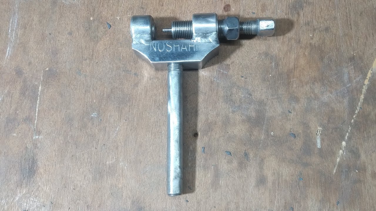 Rusty 30 years old Chain Splitter/ Chain Breaker - YouTube