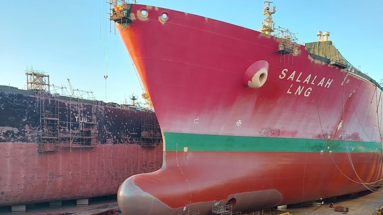 ASYAD SHIPYARD #duqm oman #salalahLNG 2023 #drydock #marinero - YouTube
