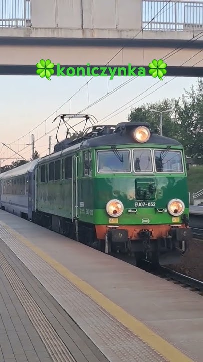 EU07 052 z IC WITOS - YouTube