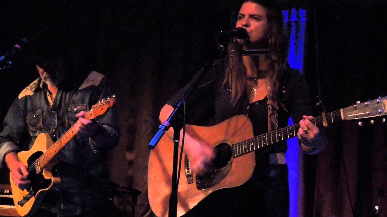 Robin Ludwick and Bill Chambers in Austin - YouTube