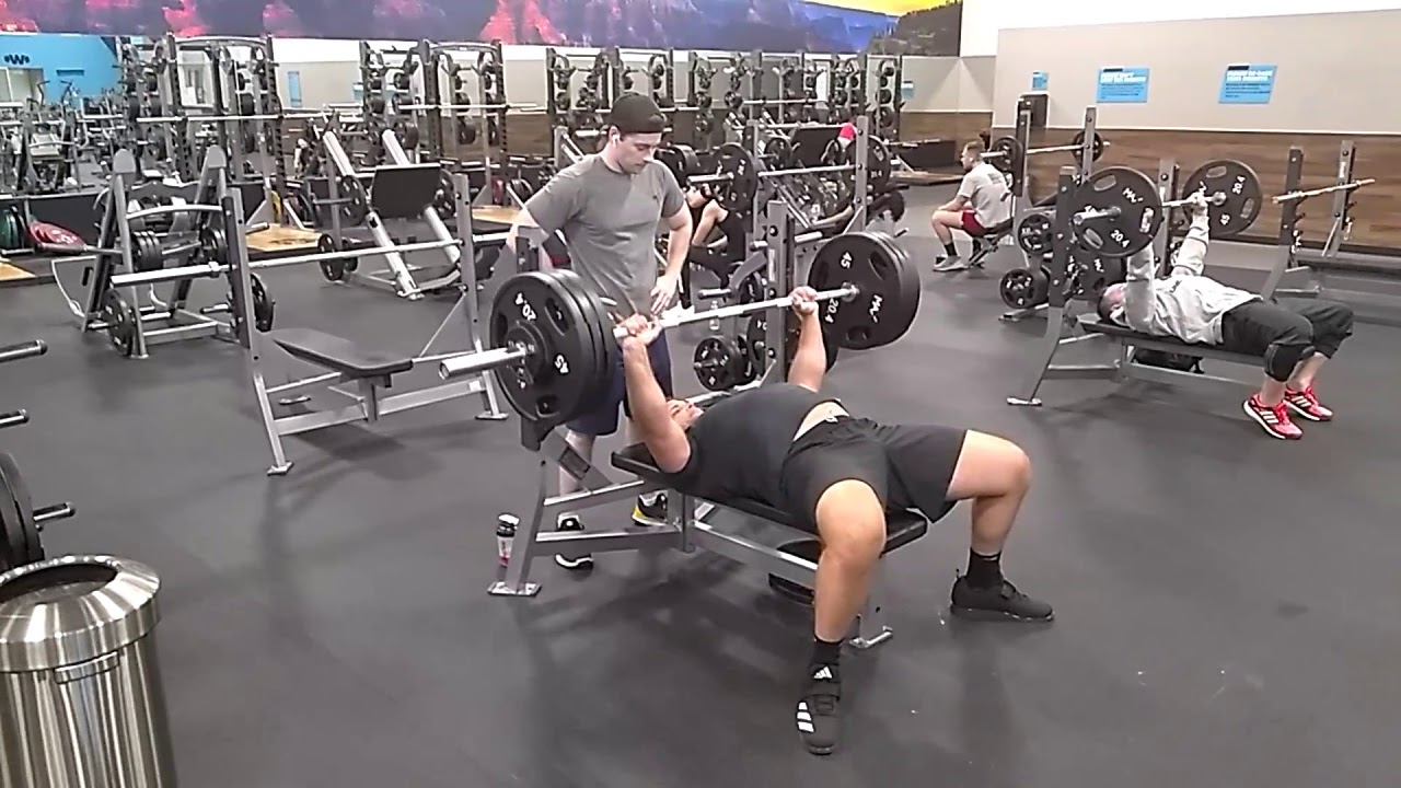 4x330 bench - YouTube