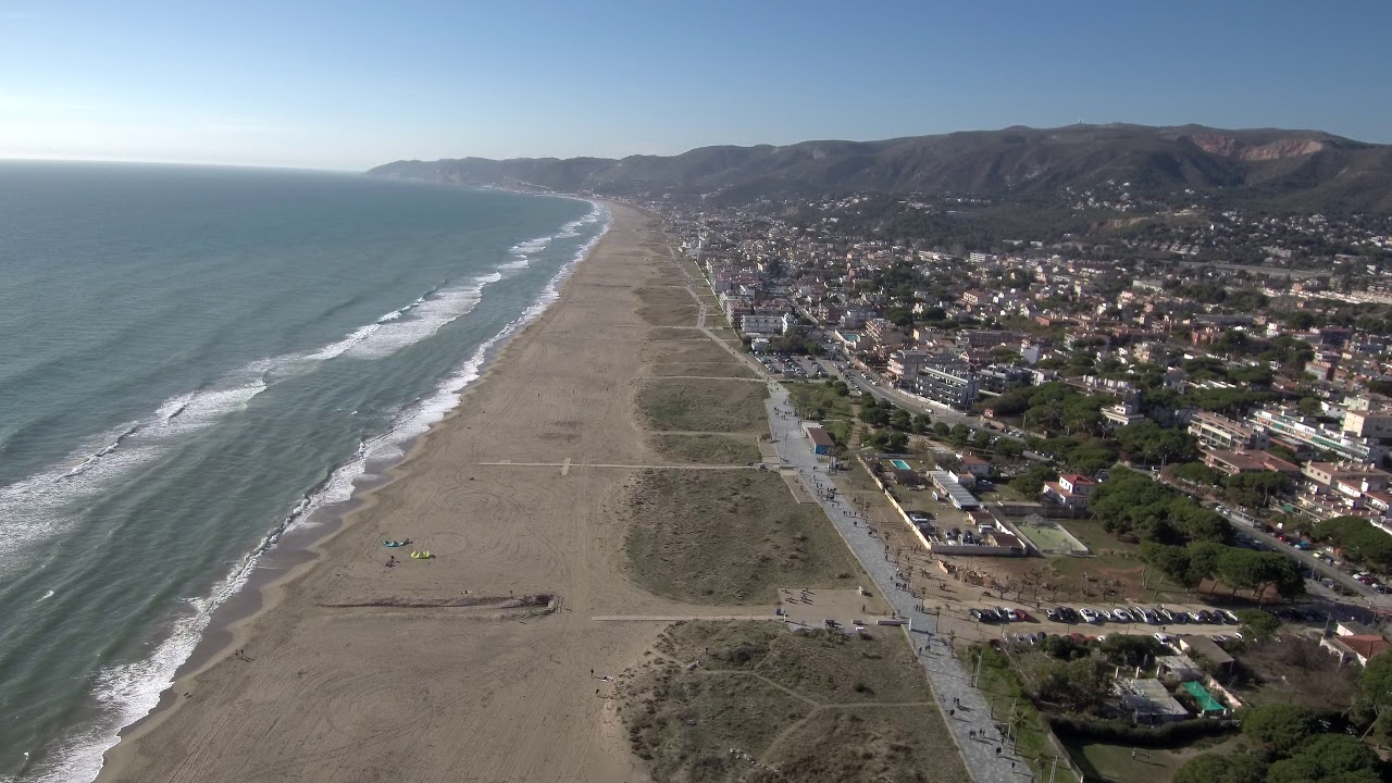 Castelldefels Playa Barcelona España desde Drone by Viajar24h 5 - YouTube