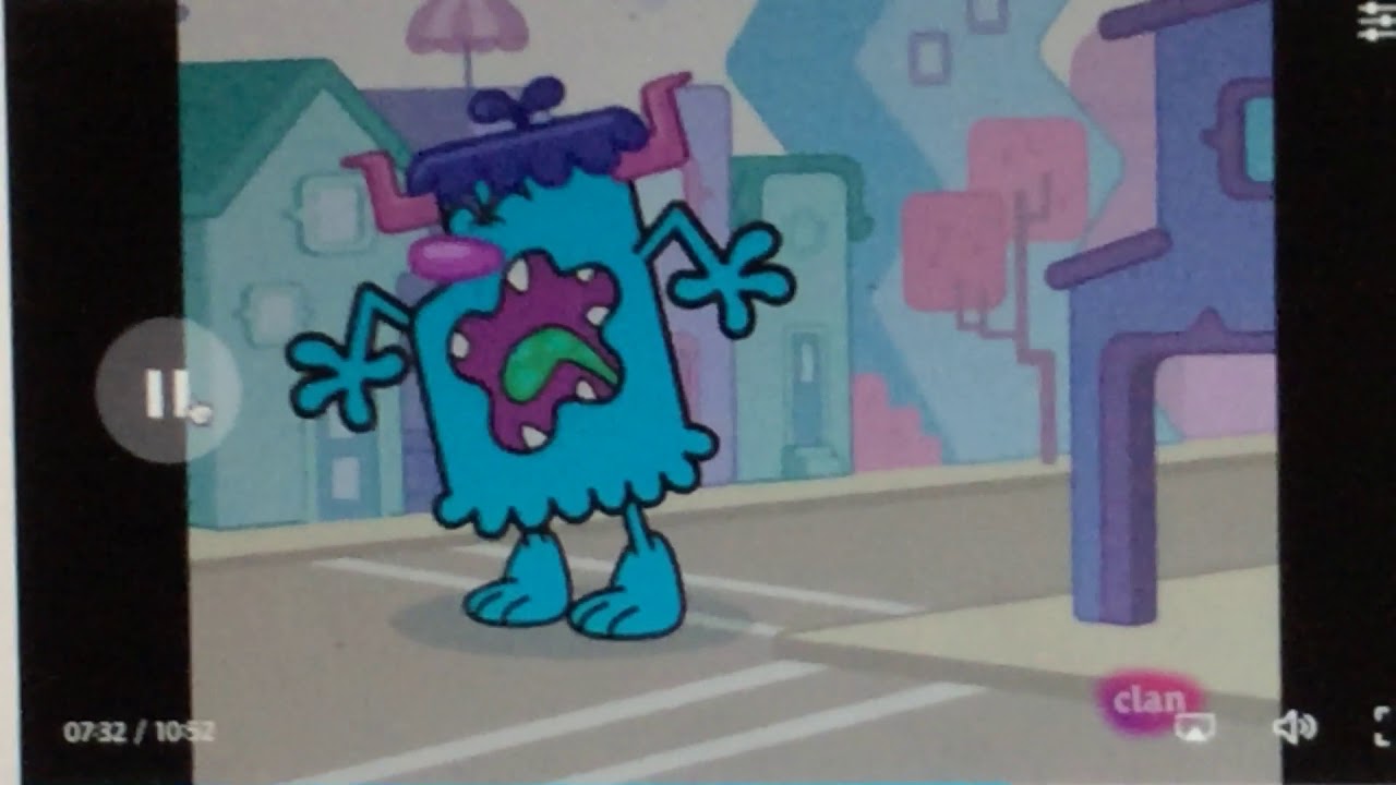 The big blue beast Is hungry I need food - YouTube