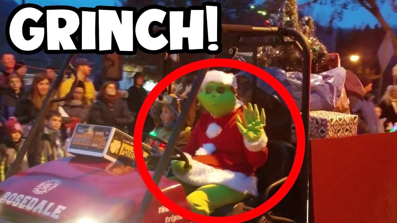 The Grinch Crashes the Christmas Parade! - YouTube