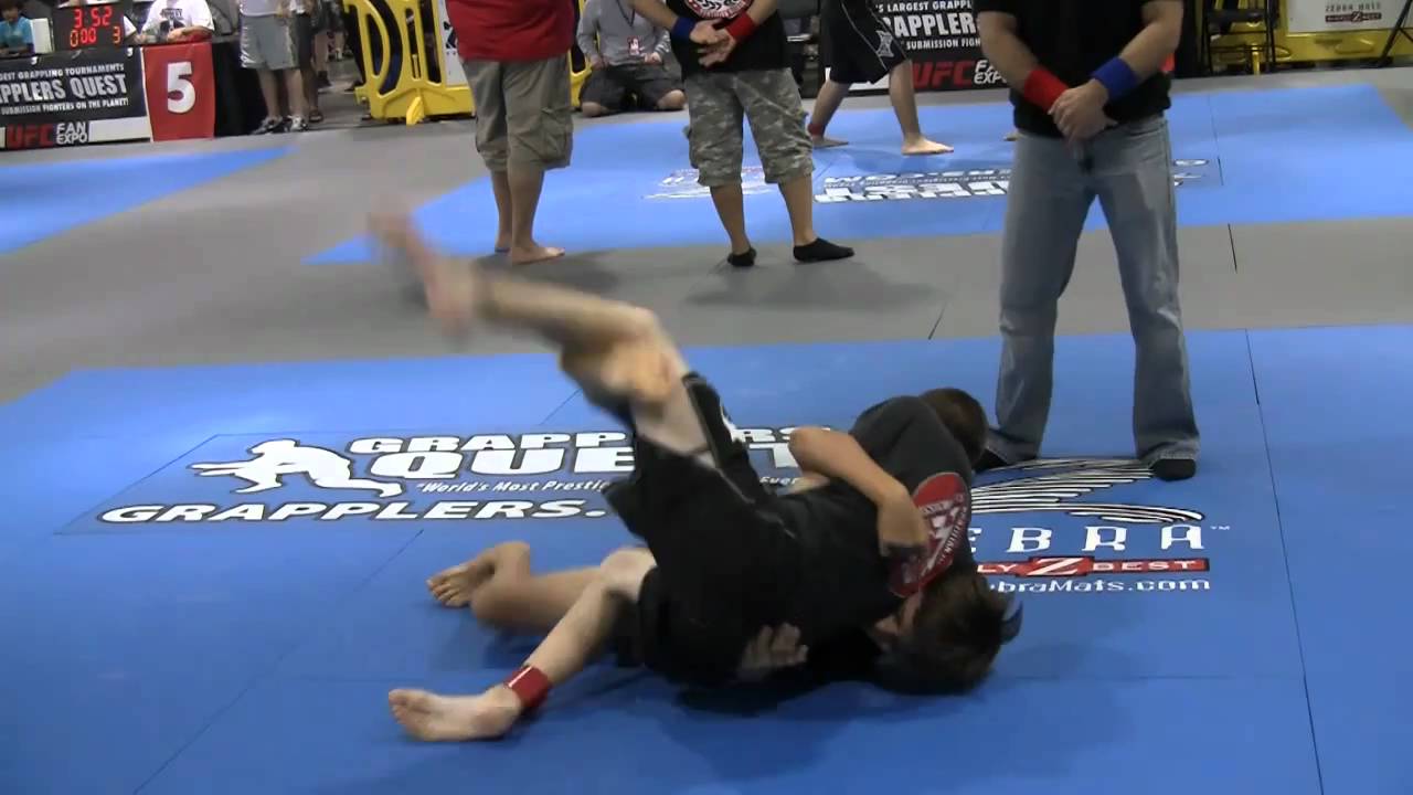 Club Leg Lock on Grapplers Quest Boston 2010 - YouTube