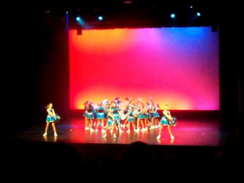 Bayside FAD Fusion pom routine. DUSC 2010 - YouTube