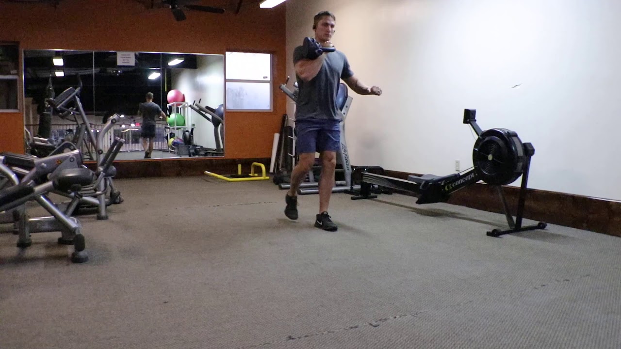 Kettlebell walking lunge - YouTube