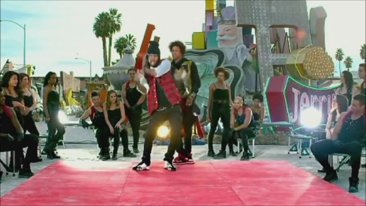 ABCD 2 Dance scene amazing dance - YouTube