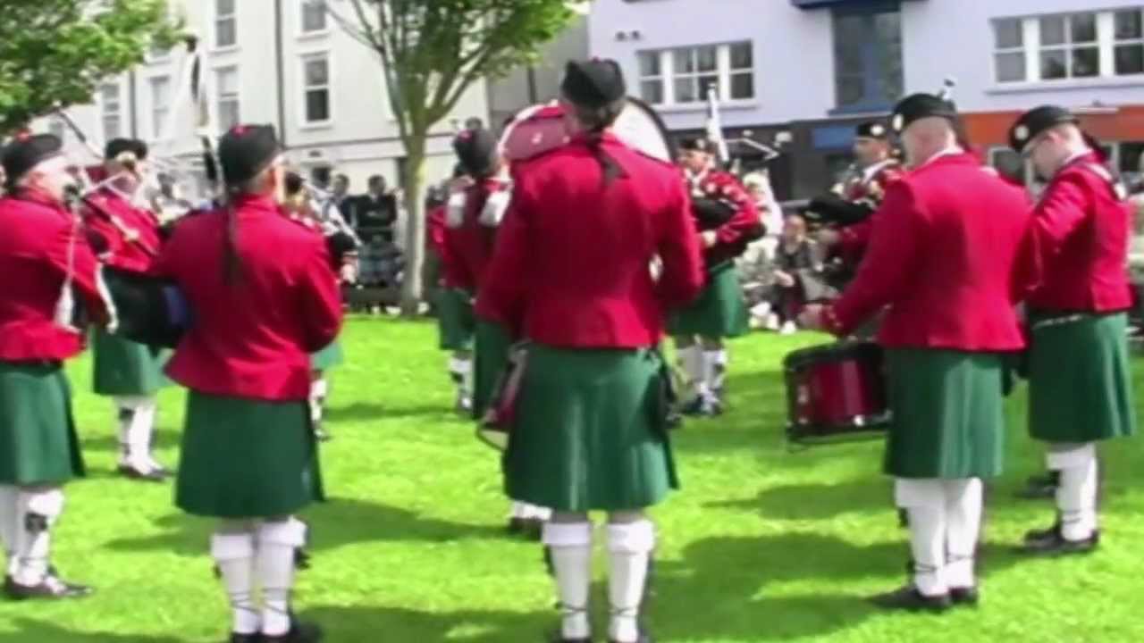 Fintan Lalor Pipe Band - Pipe Band Competition - YouTube