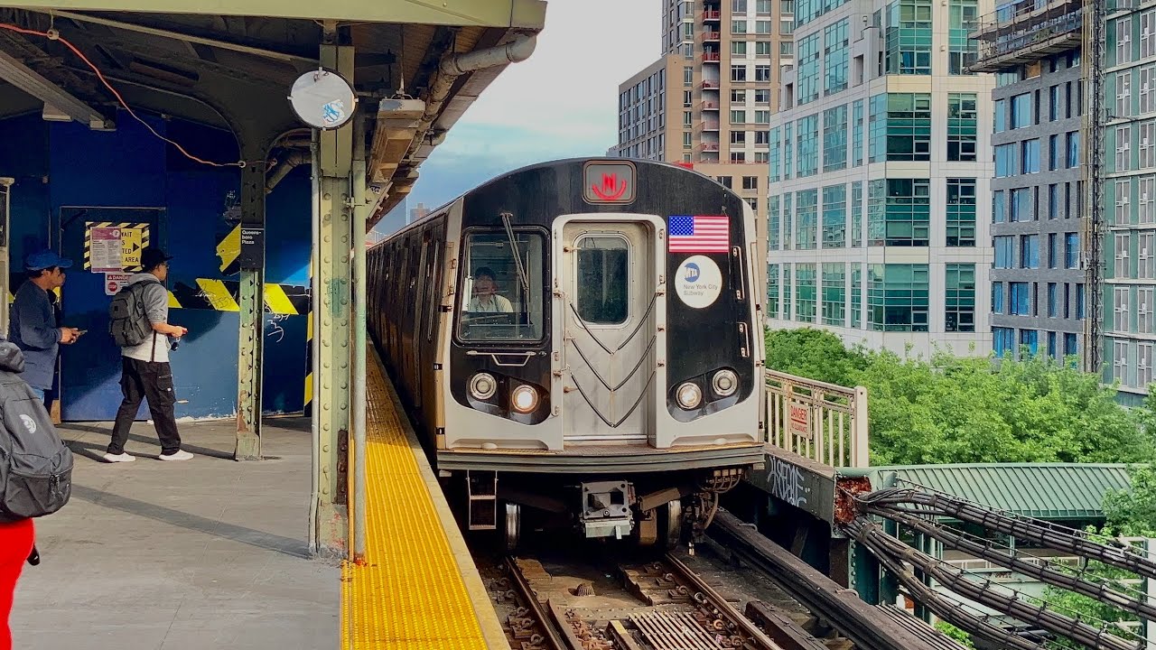 NYCT: R160B Siemens (N) Train at Queensboro Plaza - YouTube