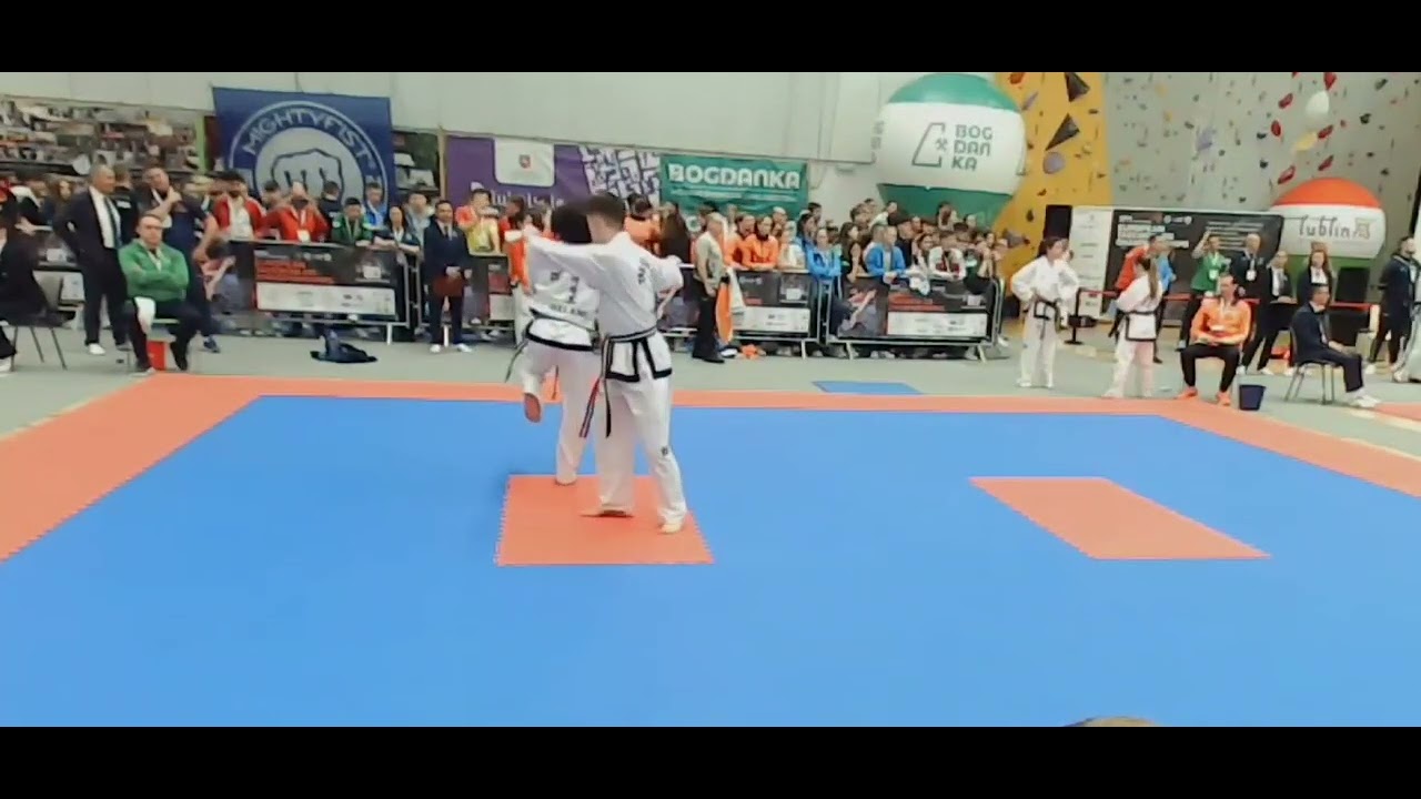 Prearranged Sparring Lucian - YouTube