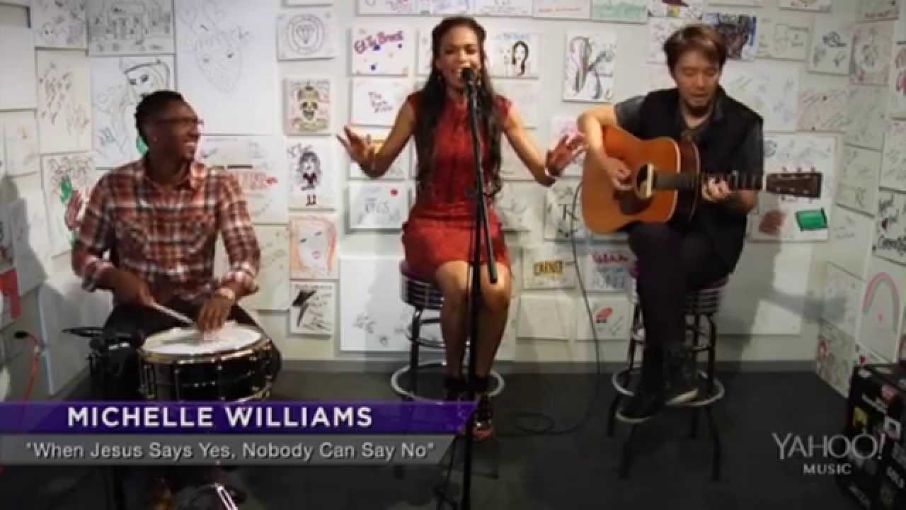 Michelle Williams - "Say Yes" (Live Acoustic: Yahoo! Music) - YouTube