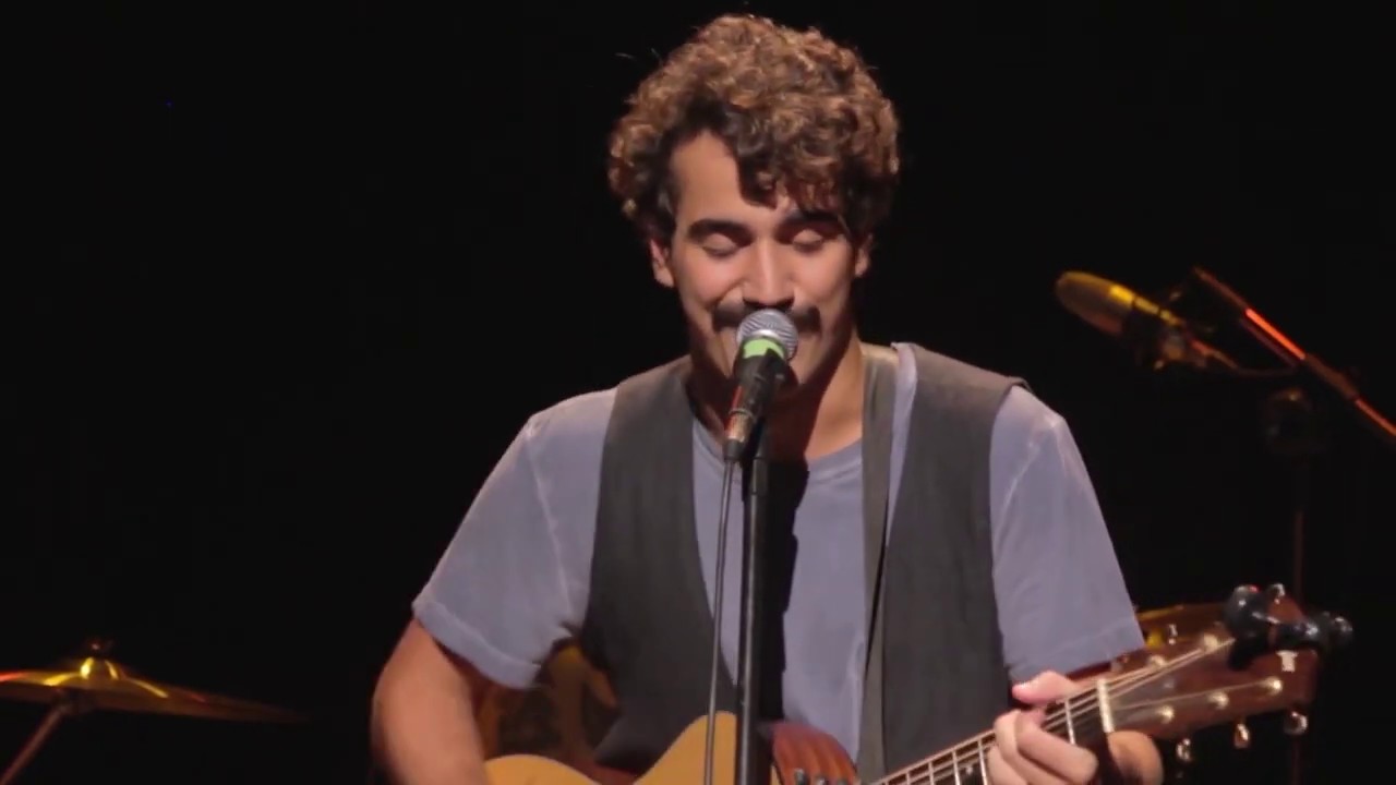 Bento Veiga e a Velha Raiz - YouTube