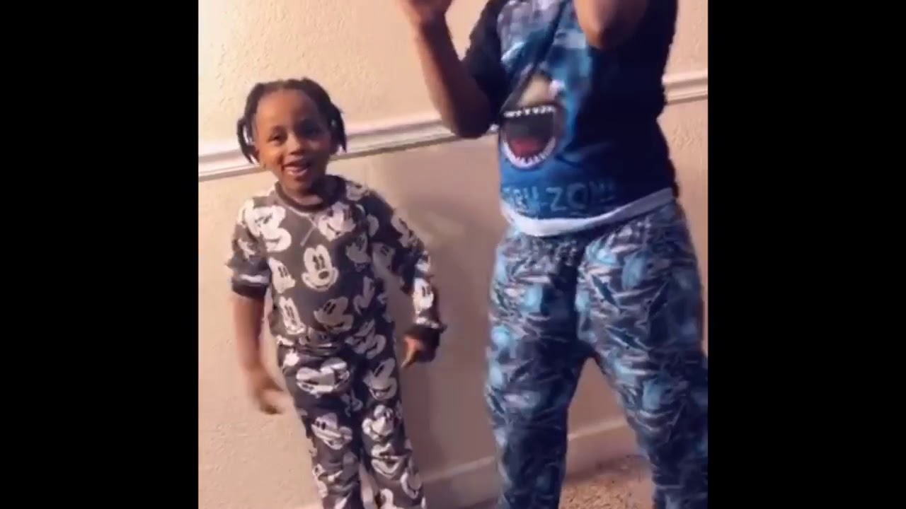 Caillou Theme song!Dance video Neindjhi and Neysen - YouTube