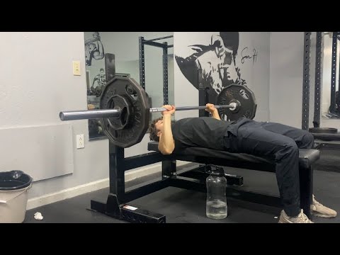 This Happened While Doing Flat Bench Press - YouTube