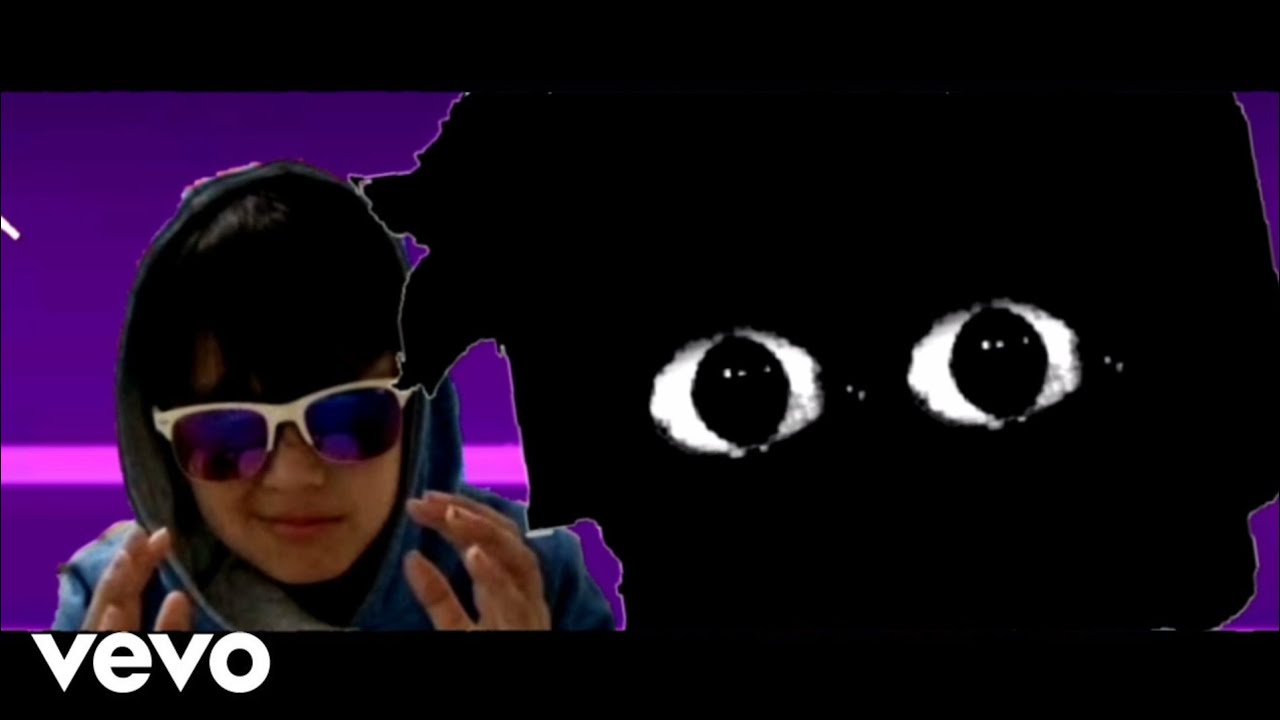 Las Aventuras De Panda YT La Pelicula - Cast - Revenge - YouTube